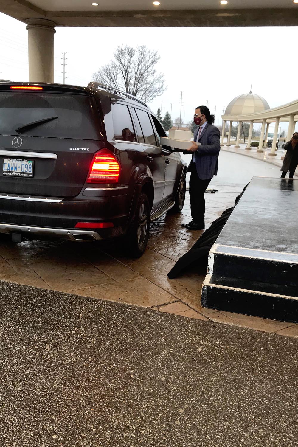 Pearson Christmas Drive Thru Food Bank – Pearson Convention Center